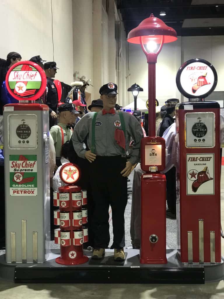 Gas Pumps & Accessories Gallery - Creative Characters